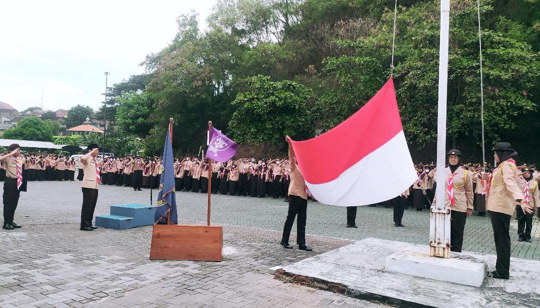 Upacara Peringatan Hari Pramuka di Ambalan SMAN 8 Semarang – SMA NEGERI ...